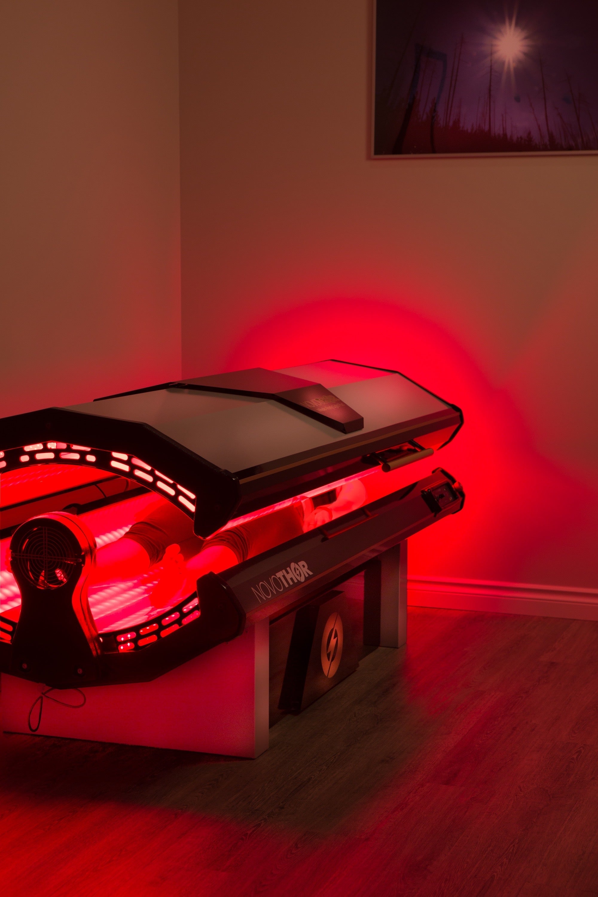 Shining a light on chronic pain: how photobiomodulation can help – The ...